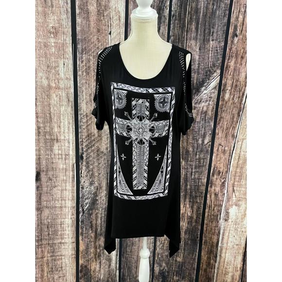 VOCAL APPAREL | Dresses | New Vocal Apparel Cold Shouldered Cross T ...